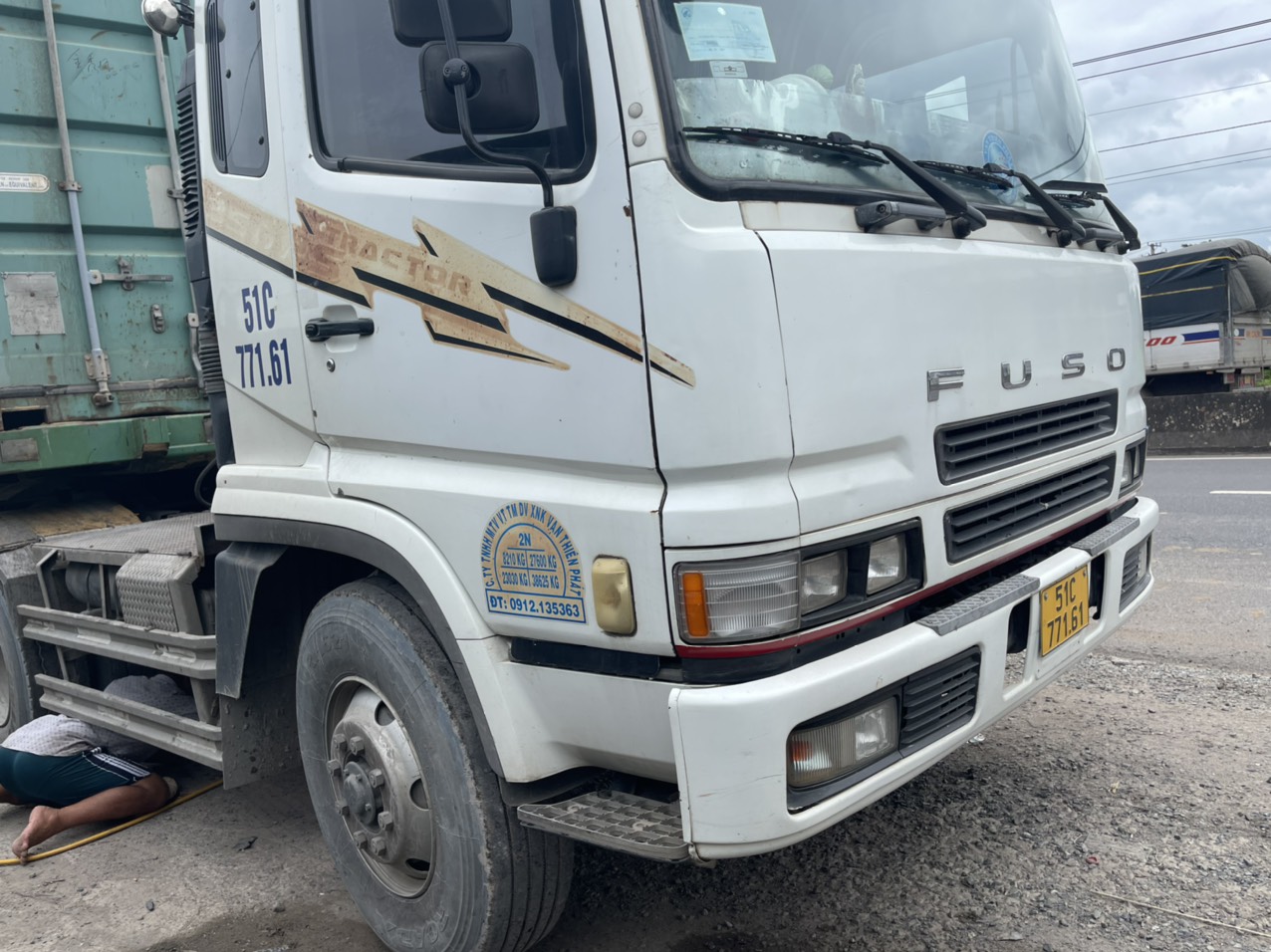Phụ Tùng Xe Tải Fuso Đầu Kéo FV517 Giá Rẻ
